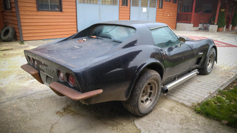 C3 Corvette with a C6 Powertrain - engineswapdepot.com