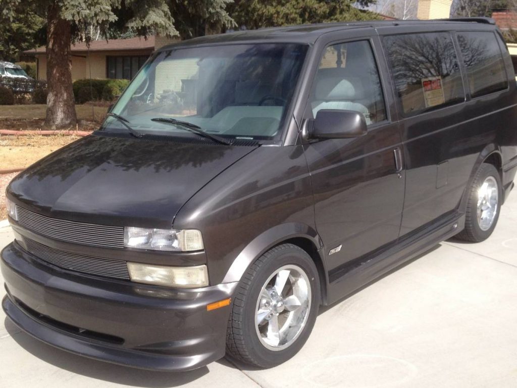 For Sale: AWD Astro Van with a V8